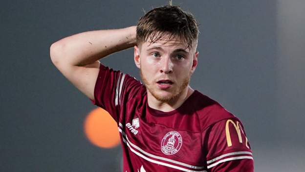 FA Cup: Barnet sending off worked against us, says Chelmsford boss ...