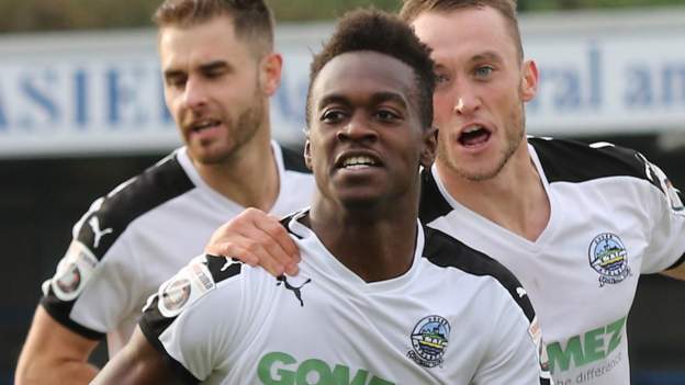 Torquay United: Toby Ajala rejects deal, Nathan Blissett signs - BBC Sport