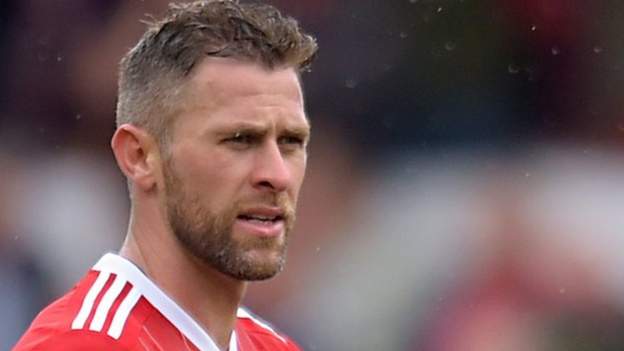 Daryl Murphy: Nottingham Forest forward 'mentally drained' by World Cup ...