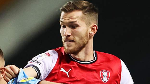 Jamie McCart: Leyton Orient sign Rotherham United defender on loan ...