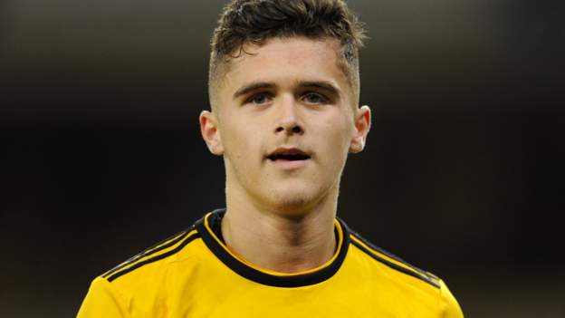 Ryan Giles: Shrewsbury Town sign Wolves defender on loan - BBC Sport