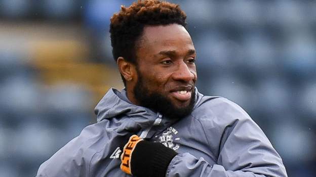 Kazenga LuaLua: Charlton Athletic sign former Brighton winger - BBC Sport