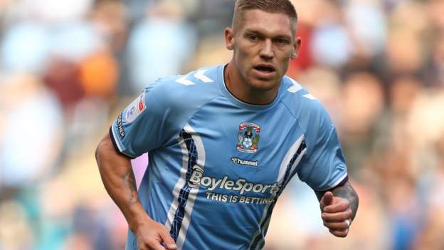 Martyn Waghorn: Huddersfield Town sign Coventry City striker on loan ...
