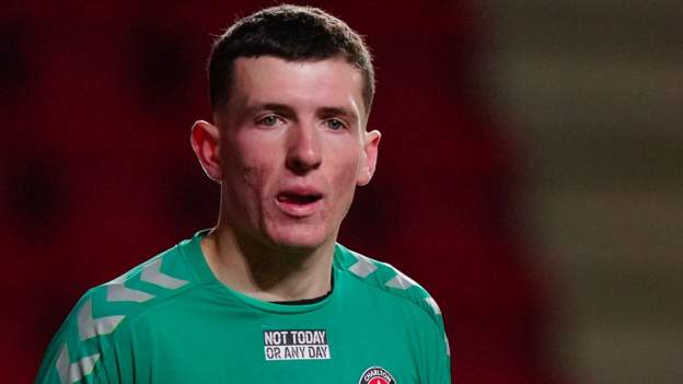MK Dons: Goalkeepers Nathan Harness and Craig MacGillivray join - BBC Sport
