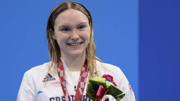 Tokyo Paralympics: Toni Shaw first Scot to win medal at Games - BBC Sport