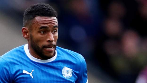 Nathan Thompson: Stevenage sign ex-Peterborough defender - BBC Sport