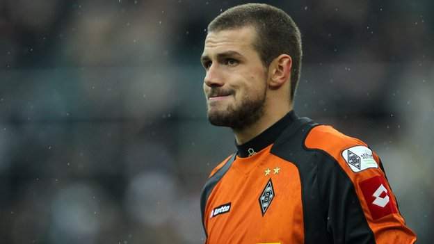 Celtic: Keeper Logan Bailly agrees Glasgow switch, say OH Leuven - BBC ...