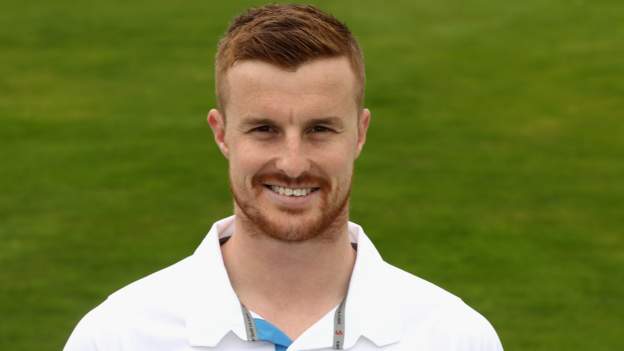 Tom Milnes: All-rounder leaves Derbyshire after two full seasons - BBC ...