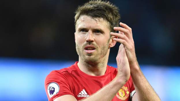 Manchester United name Michael Carrick as club captain - BBC Sport