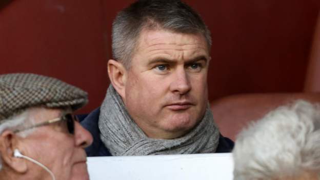 Fulham: Mike Rigg leaves role as chief football officer at Craven ...