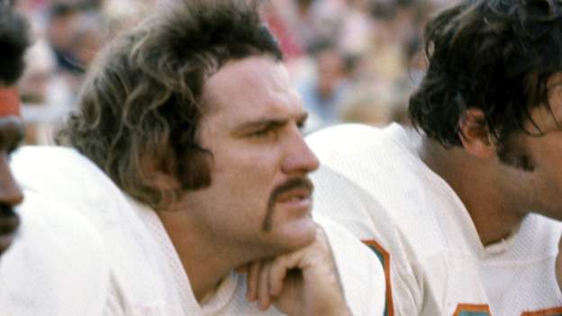 Jim Kiick: Two-time Super Bowl winner with the Miami Dolphins dies at ...