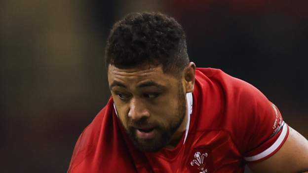 Taulupe Faletau: Wales number eight urges squad to stick together after ...