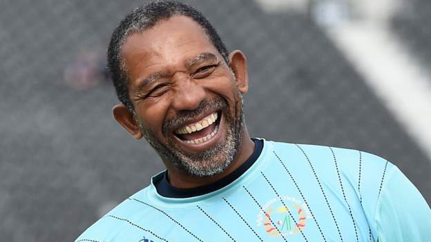 Phil Simmons returns for second spell as West Indies coach - BBC Sport