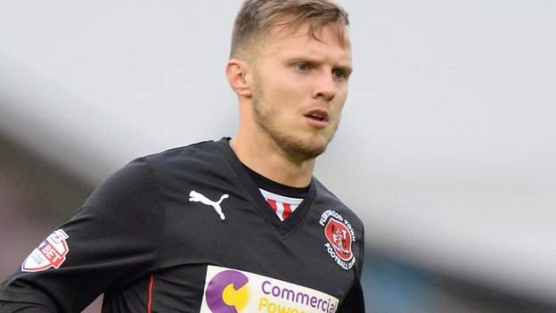 David Ball: Fleetwood Town striker signs new contract - BBC Sport