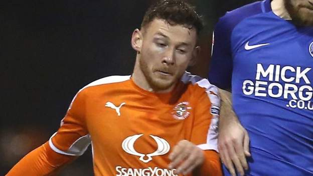 Jordan Cook: Grimsby Town sign former Luton Town forward on two-year ...