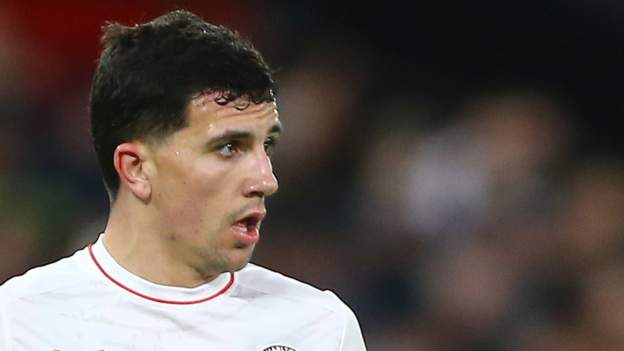 Albie Morgan: Blackpool sign midfielder on three-year deal following ...