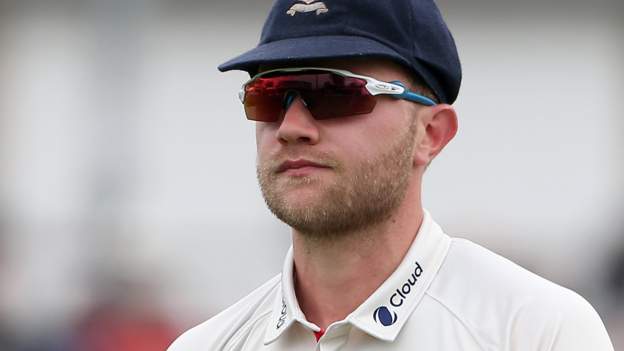 County Championship: Sam Cook takes 10-60 in match as Essex thump Kent ...