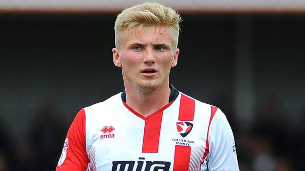 Taylor Moore: Southend United sign Bristol City defender on loan - BBC ...