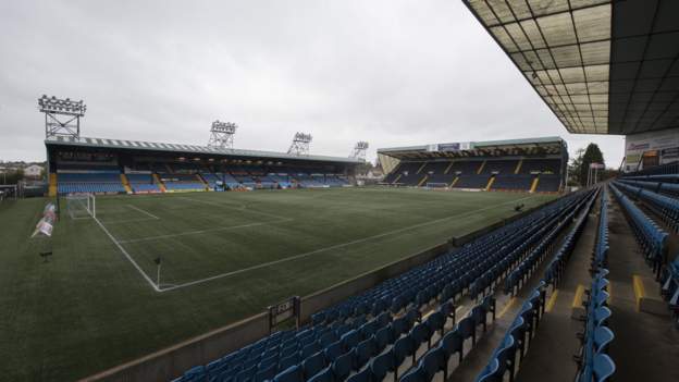 Kilmarnock: Directors Bill White and John Kiltie step down - BBC Sport