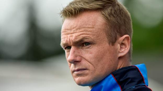 Dean Keates: Wrexham manager given three-match touchline ban - BBC Sport