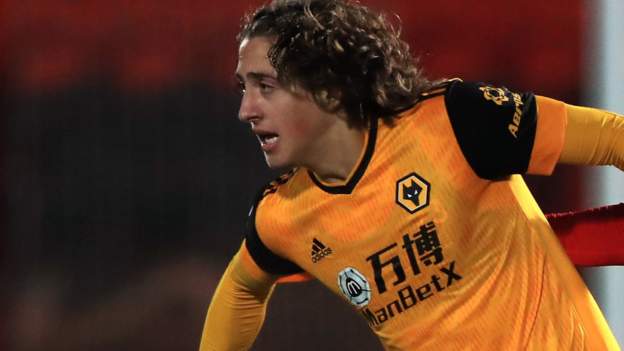 Papa John's Trophy: Fabio Silva scores first Wolves goals; Southend ...