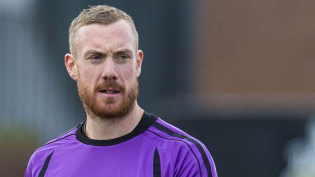 Andy McNeil: Morton keeper swapping Cappielow for China - BBC Sport