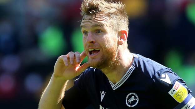 Alex Pearce: Millwall captain signs new contract - BBC Sport