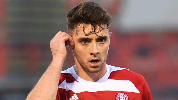 Darren Lyon: Hamilton Academical midfielder agrees new deal until 2021 ...