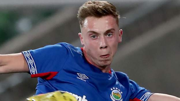 Coleraine sign striker Matthew Shevlin from Linfield - BBC Sport