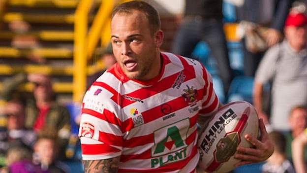 Steven Roper: Whitehaven sign ex-Rochdale Hornets playmaker - BBC Sport