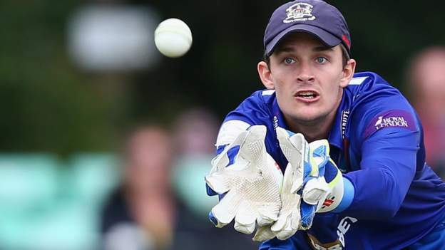 Gareth Roderick: Gloucestershire wicketkeeper signs new two-year deal ...