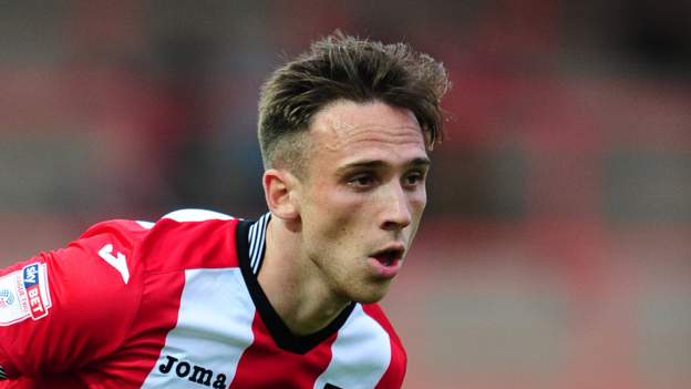 Tom McCready: AFC Fylde sign former Exeter City midfielder on one-year ...
