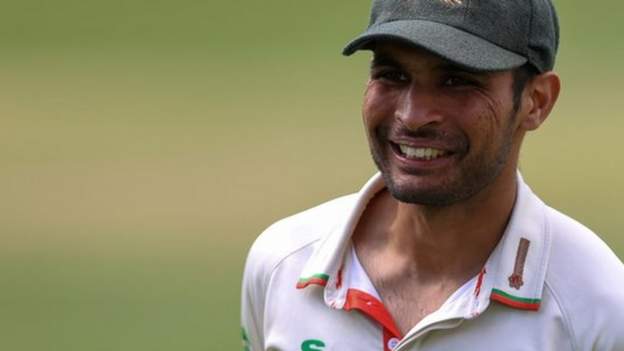 Hassan Azad: Northamptonshire sign former Leicestershire batter on ...