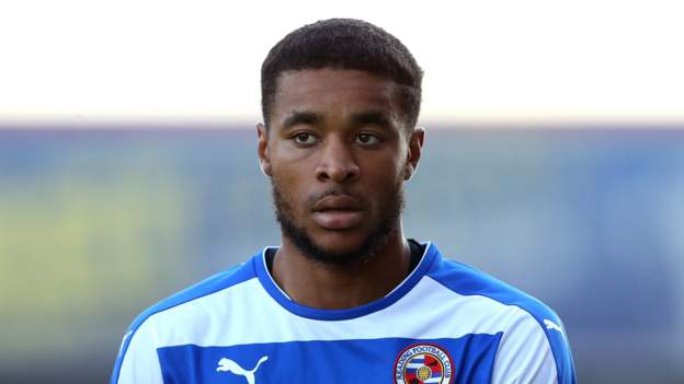 Ipswich Town: Emyr Huws and Dominic Samuel join on loan deals - BBC Sport