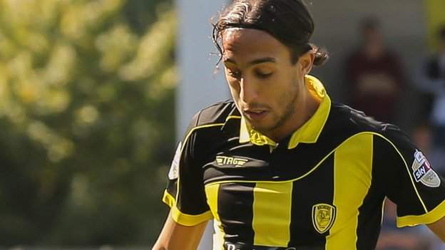 Abdenasser El Khayati: 'Perfect' Burton pleases striker - BBC Sport