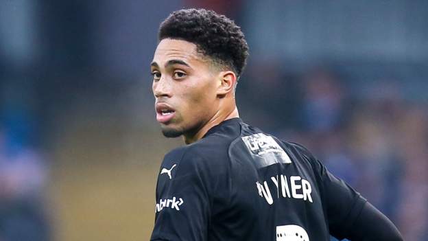 Zak Vyner: Defender joins Aberdeen on loan from Bristol City - BBC Sport