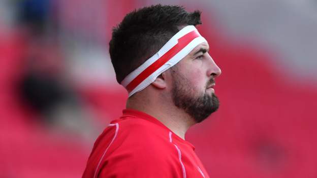 Wyn Jones: Scarlets unsure how long Wales prop will be out - BBC Sport