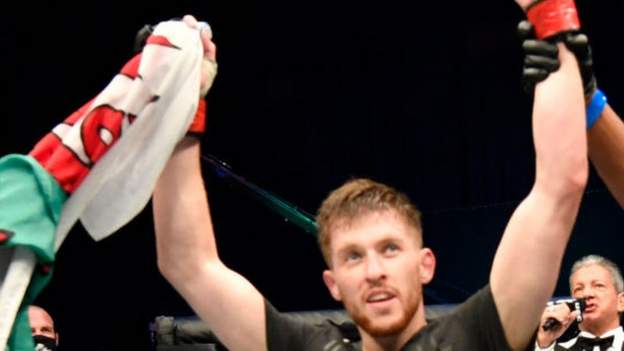 UFC 251: Bantamweight Jack Shore defeats Aaron Phillips at Fight Island ...