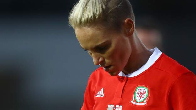 Jess Fishlock: Wales and Reign FC midfielder out until January with ...