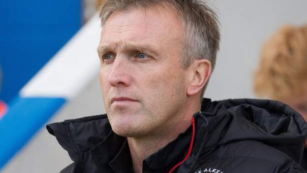 Steve Davis: Crewe Alexandra players 'need a brain rest' - BBC Sport