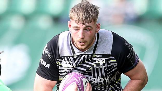 Lock Will Griffiths earns first senior Ospreys deal - BBC Sport