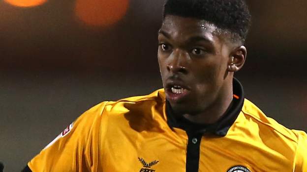 Tyreeq Bakinson: Plymouth Argyle sign Bristol City midfielder on loan ...