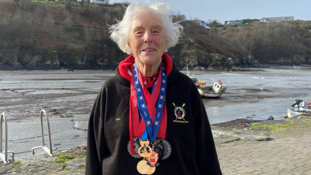 Val Coleman: Inspirational 93-year-old rows her way into world-record ...