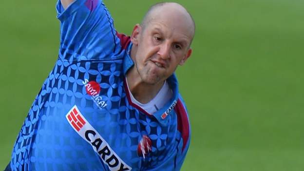 James Tredwell: Kent off-spinner still committed to club, says Matt ...