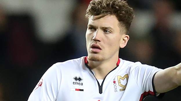 Sam Gallagher: Blackburn Rovers sign Southampton striker on loan - BBC ...