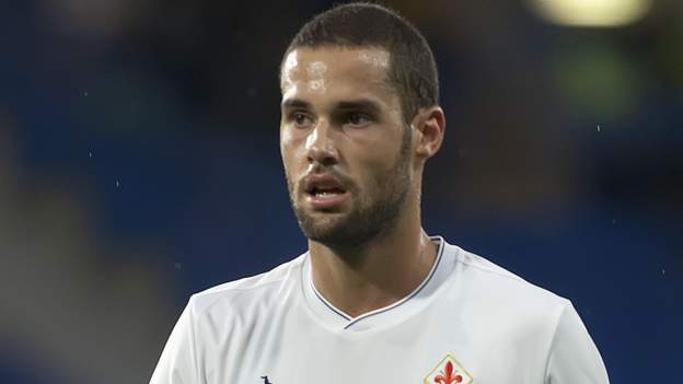 Mario Suarez: Watford to sign Fiorentina midfielder - BBC Sport