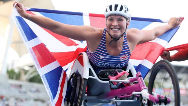 World Para Athletics Championships: Sammi Kinghorn enjoys 'crazy' four ...