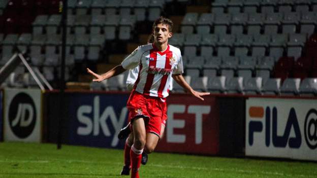 Jack Storer: Birmingham City sign teenage Stevenage striker - BBC Sport
