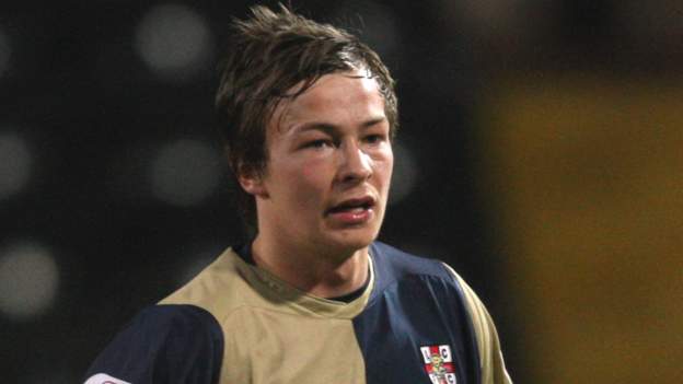 Laid-back Steven Lennon finds happiness in Iceland as he targets ...