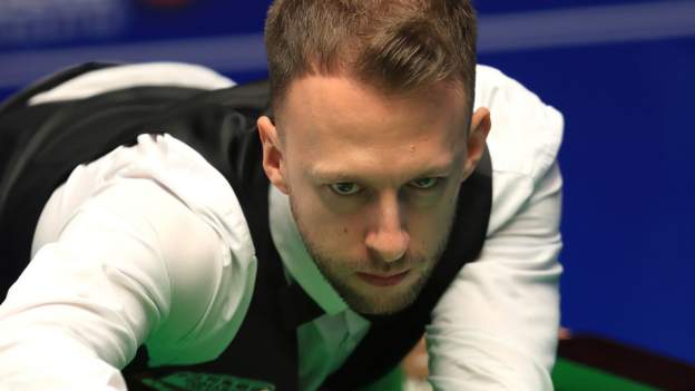 World Snooker Championship: Judd Trump eases past Stephen Maguire to ...